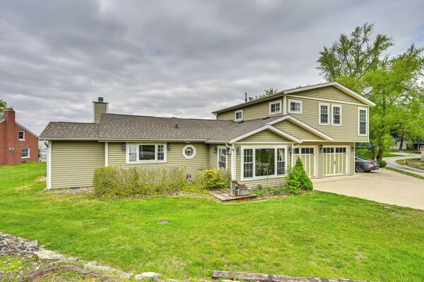 Scenic Views: Spacious Webster Lake House! - Ligonier, IN