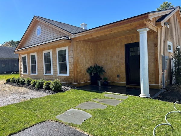 New Construction! 1 Mile To Beach! Outdoor Tv, Shower, Firepit & More! - Middle Beach, Kennebunk