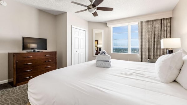 Family Fun And Beachfront Bliss Await At Wyndham Ocean Walk- 2 Bd. Lockoff - Ormond Beach, FL
