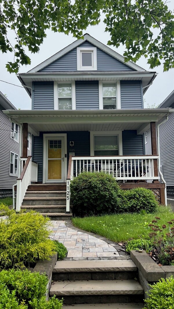 3-bedroom House In Asbury Park With Super-fast Wifi And Central Ac, - Deal, NJ