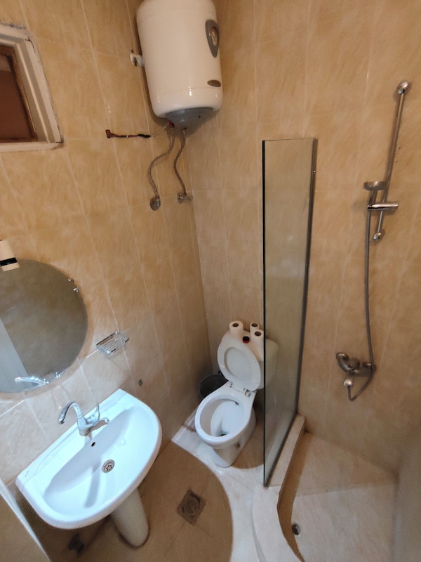 Authentic 7-room Hotel With Nile Temple And Mountain Views  Ac And Wifi - Lúxor