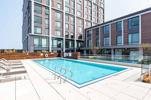 Blueground | Central-maverick Square, Pool, Nr Boston Harbor - Massachusetts