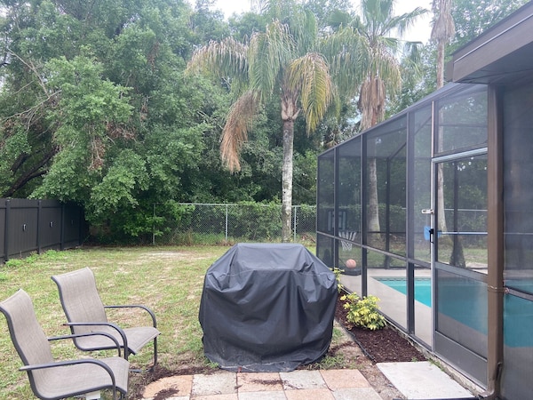 Luxury Getaway, Heated Pool, Weeki Wachee Mermaids City - Spring Hill