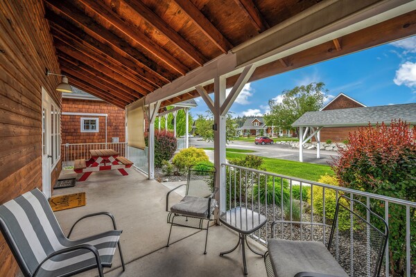 Pet Friendly Dover Bay Getaway - Round Lake State Park, Sagle