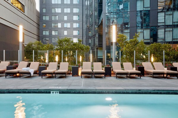 Blueground | Soma, Pool, Nr Civic Center - San Francisco, CA
