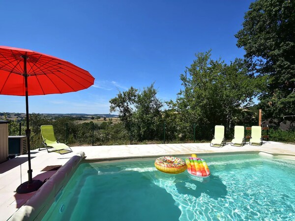 Modern Apartment In Cuzy With A Shared Pool - Saône-et-Loire