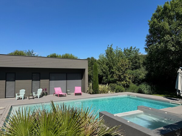 Magnifique Studio Dans Villa Contemporaine Au Calme Avec Piscine & Parking Privé - Portes-lès-Valence