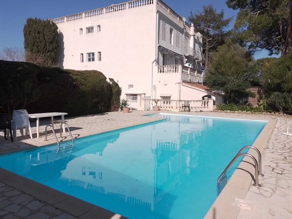 29m² Cap D'antibes, Sea View, Swimming Pool, Free Private Parking, 10mn Walk To Beach - Antibes