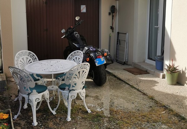 Attention Bien Lire L'annonce:\nnous N'acceptons Que Les Motards En Moto, - Montélimar