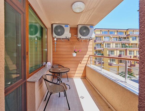 Relax And Have Fun, We Will Take Care Of Your Convenience And Comfort. - Pomorie