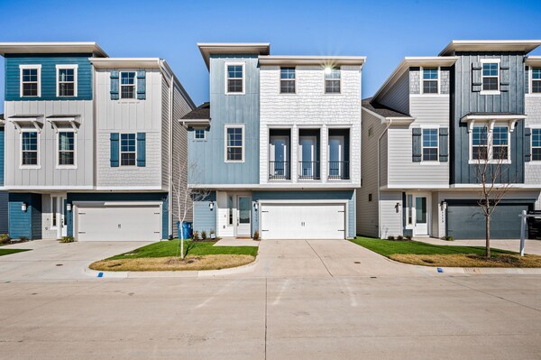 Stylish 4br Lake House - Mesquite, TX