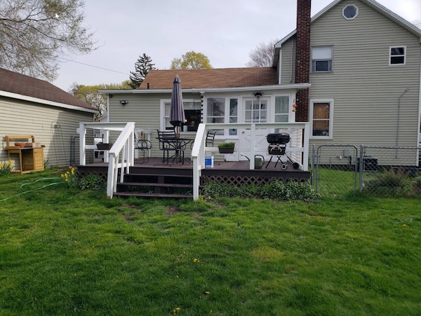 Musical Themed Apartment With Muskegon Lake Views, Pet Friendly - Muskegon, MI