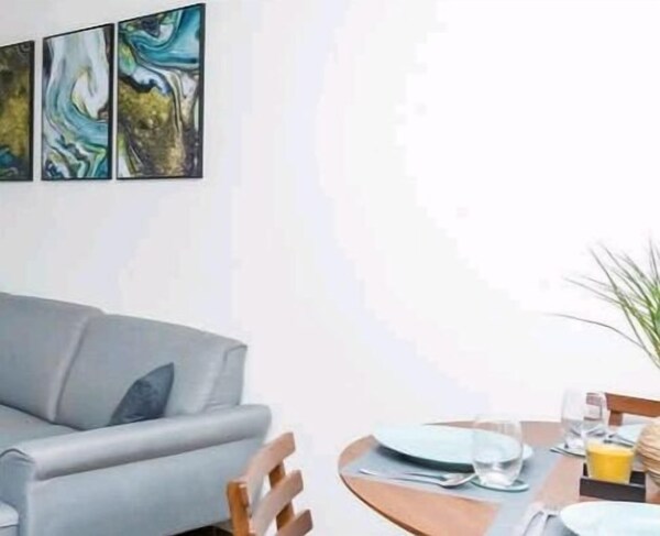 Charming Bed & Breakfast With Wifi And Ac In Fabulous Nairobi County - Nairobi