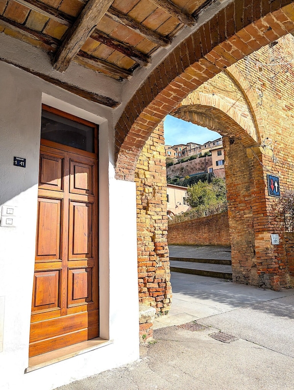 Fontebranda House - Siena