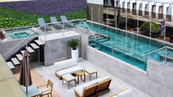 Modern And Comfortable Apartment Eon Zone 10 - 瓜地馬拉