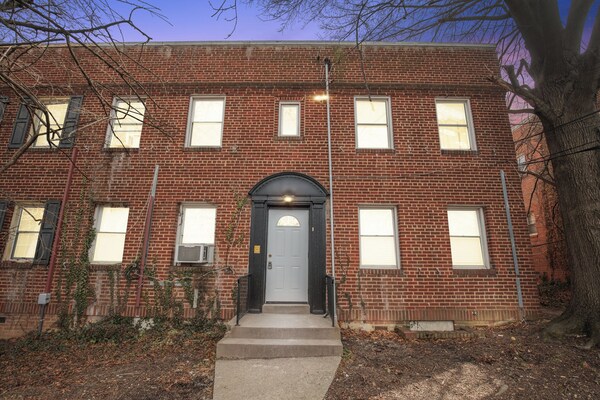 Located In The Heart Of Se Washington, Dc. Perfect For Both Short /Long Stays. - Cheltenham, MD