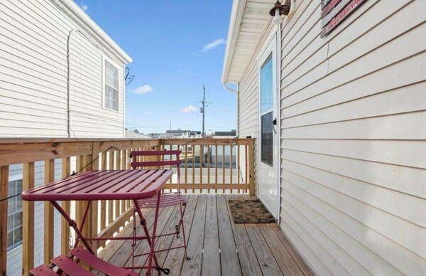Spacious 3-bedroom Condo In Wildwood - Wildwood, NJ