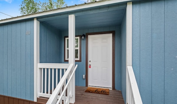 The Duke- Decatur Family Tiny Home - Decatur, AR