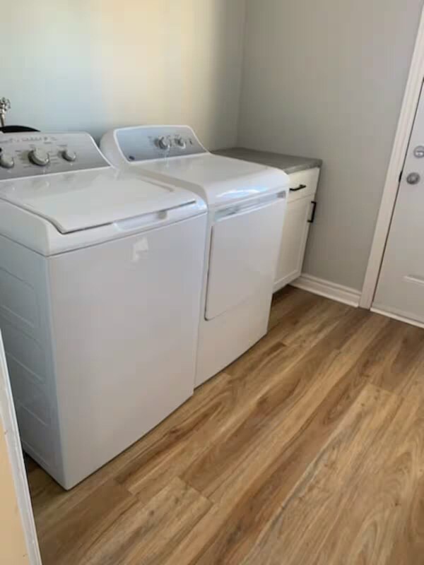 Bright 1-br Apt, Prime Location - Cornwall, PE, Canadá