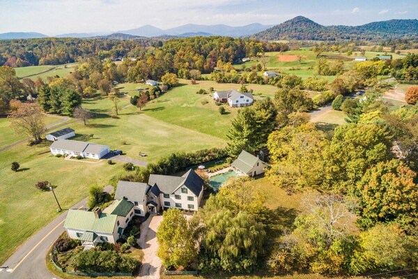 Events And Concierge! 6br Heated Pool Near Wineries - Virginia