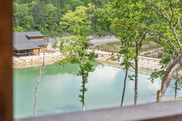 Premium Lodge W Water View_pvt Hot Tub_free Tickets_cmty Pool_near Table Rock - Table Rock Lake