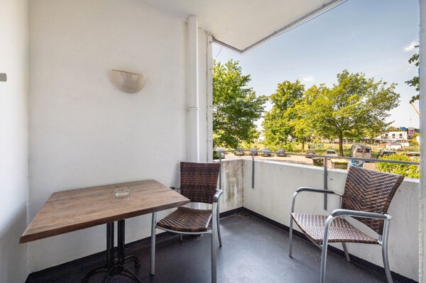 Ferienwohnung 'Mk Apartments Delmenhorst 1' Mit Balkon Und Wi-fi - Ganderkesee