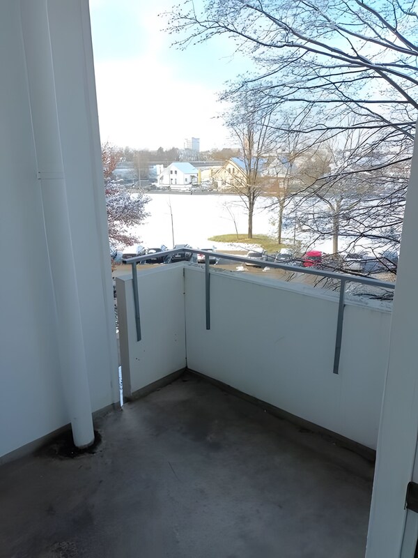 Ferienwohnung 'Mk Delmenhorst 2 - Kostenlos' Mit Balkon Und Wi-fi - Ganderkesee