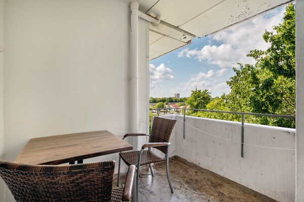 Ferienwohnung 'Mk Delmenhorst 3 - Kostenlos' Mit Balkon Und Wi-fi - Ganderkesee