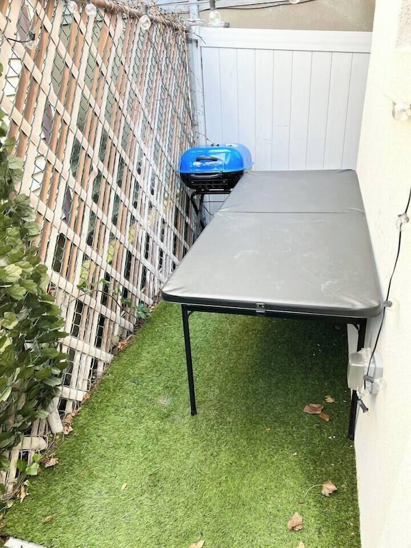 Peaceful Hudson Riverfront Condo Free Parking - Jackson Heights - Queens NY