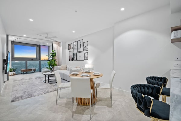 Skyline Dreams | Breathtaking City & River Vistas - Brisbane
