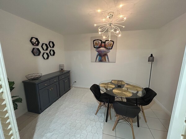 Tropical Retreat Guest Suite - Nerang