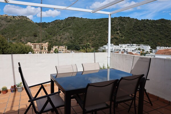 Apartment 'Penthouse' With Shared Pool, Wi-fi And Air Conditioning - Costa del Sol