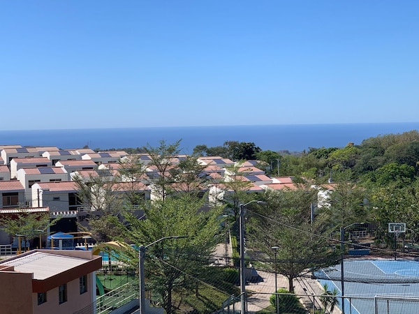 Entire Home In Distrito Zaragoza, El Salvador\nclose To The Beach And Mountains - San Salvador