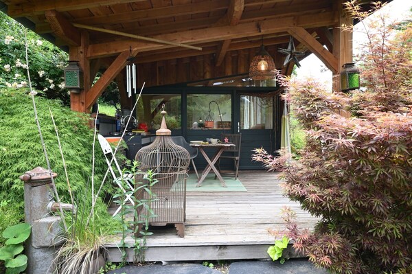 Cabine "Petit Bouddha" Avec Vue Sur Les Montagnes, Piscine Privée Et Terrasse Privée - Ariège