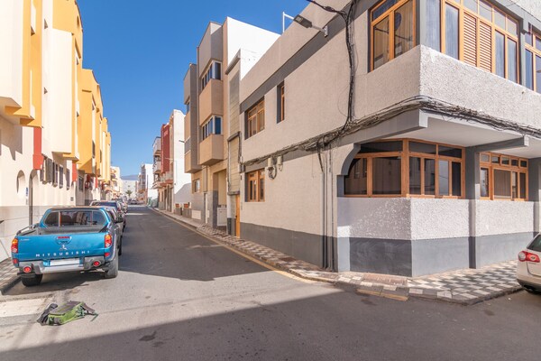 Holidays 'Acuario Arinaga' With Wi-fi - Gran Canaria Airport (LPA)