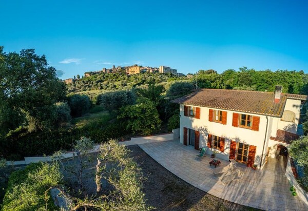 Private Villa With Jacuzzi In Montemerano, Near Terme Di Saturnia - Manciano