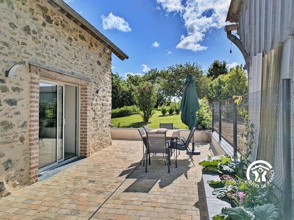 Charmant Gîte Rural Pour 6 Pers., Animaux Admis, Wifi, Parking Privé - Craon