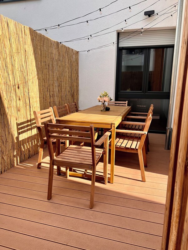 Keyhosting: Großes-apartment - Zentral - Parkplatz - Netflix - 8gäste - Aschaffenburg