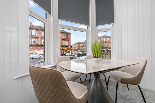 Luxury 4 Bed Apartment In Central Glasgow - Glasgow