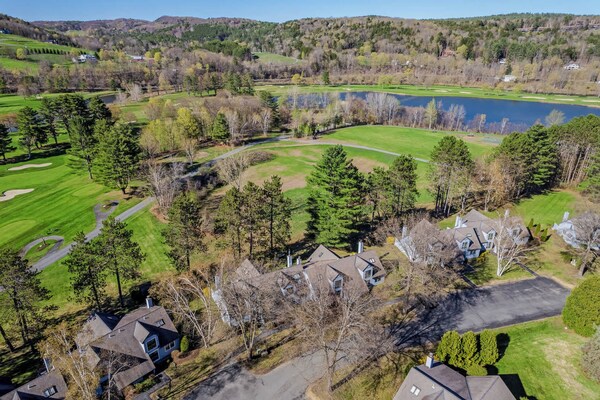 Highland Golf, Walk To Club | Lakeland Village 2d - Woodstock, VT