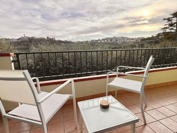 "Home From Home" With Outdoor Spaces For Eating And Relaxing, 5 Minutes From The Sea. - Alba Adriatica