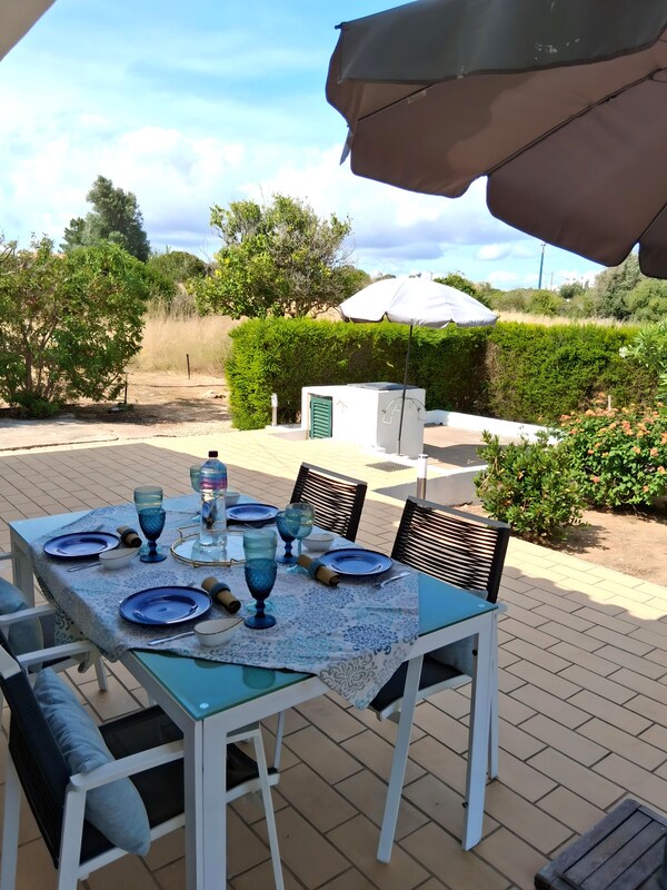 Detached Villa In The Middle Of Nature With Sea Views. A 20-minute Walk To The Beach - Lagoa