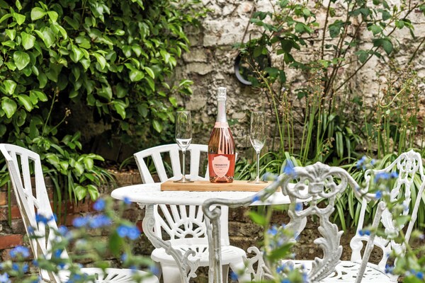 5-star Elegant & Cozy Retreat In Brighton  Perfect For Families & Professionals - ロッティングディーン