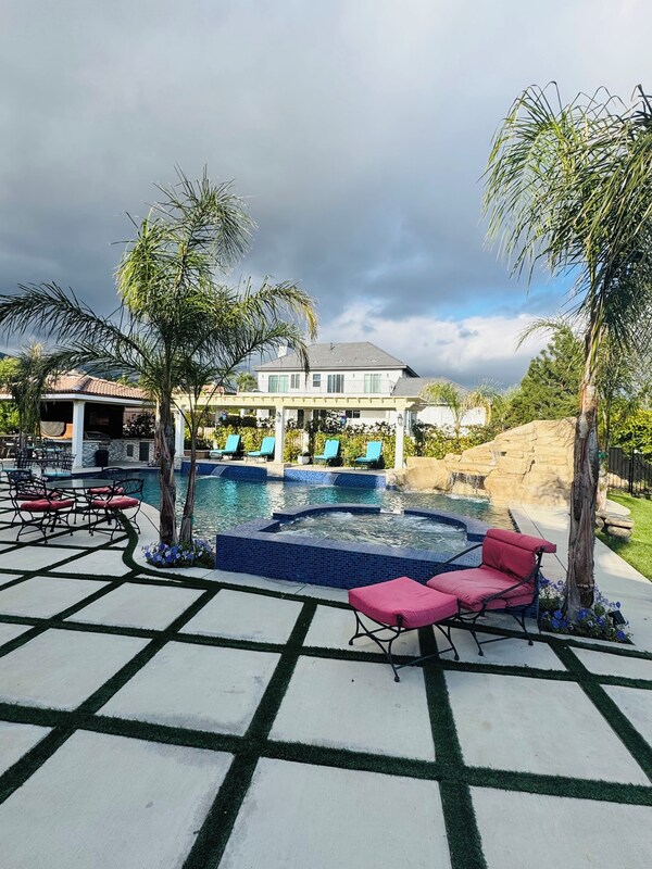 2-bd Guest House In Rancho Cucamonga. Ac & Wifi. Pool & Spa. Breakfast 1st Day. - Mount Baldy, CA