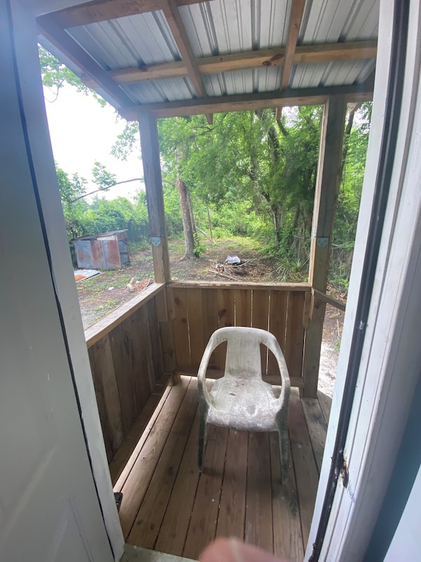 Clean 1-bedroom 1 Bath House Kingsland - Hidden Lake, Kingsland