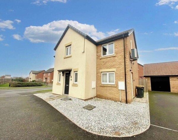 Glynn House* Sleeps 8* Parking* Contractors* Groups - Newport