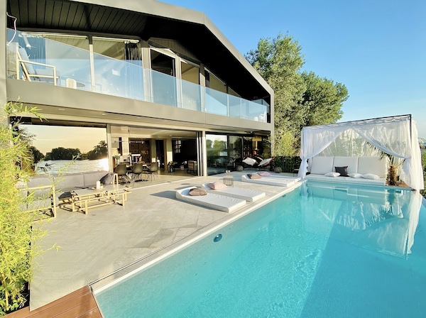 Wtf  House - Belgrado