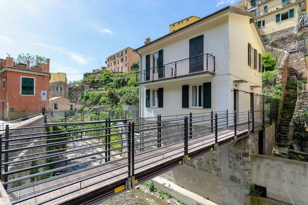 Middle Apartment Vernazza, Vernazza, Italy - 베르나차