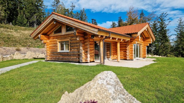 Chalet '-Sofi' Mit Bergblick, Privatem Garten Und Wi-fi - Hauzenberg