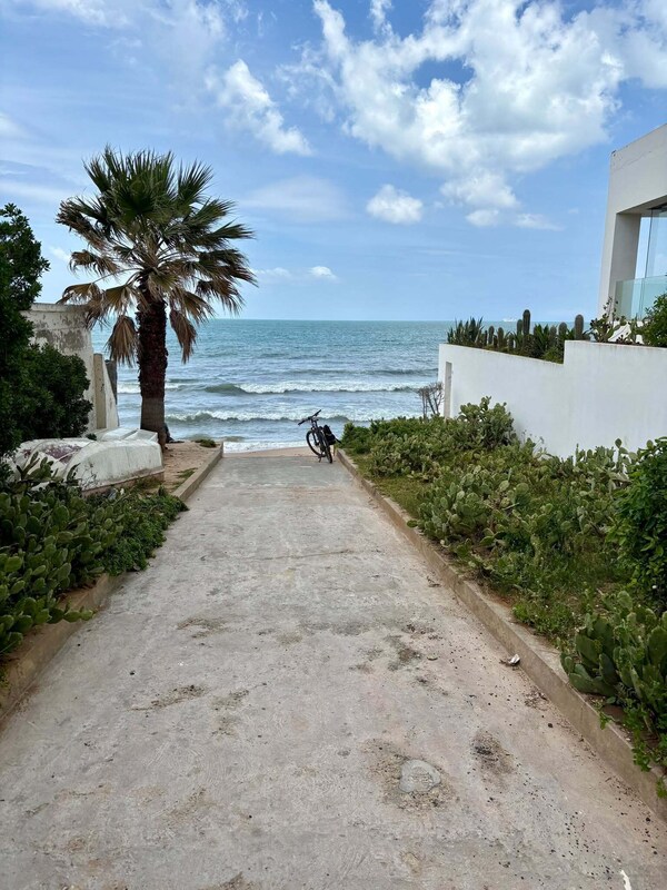 Marsa 2 Chambres Au Bord De La Plage - La Marsa